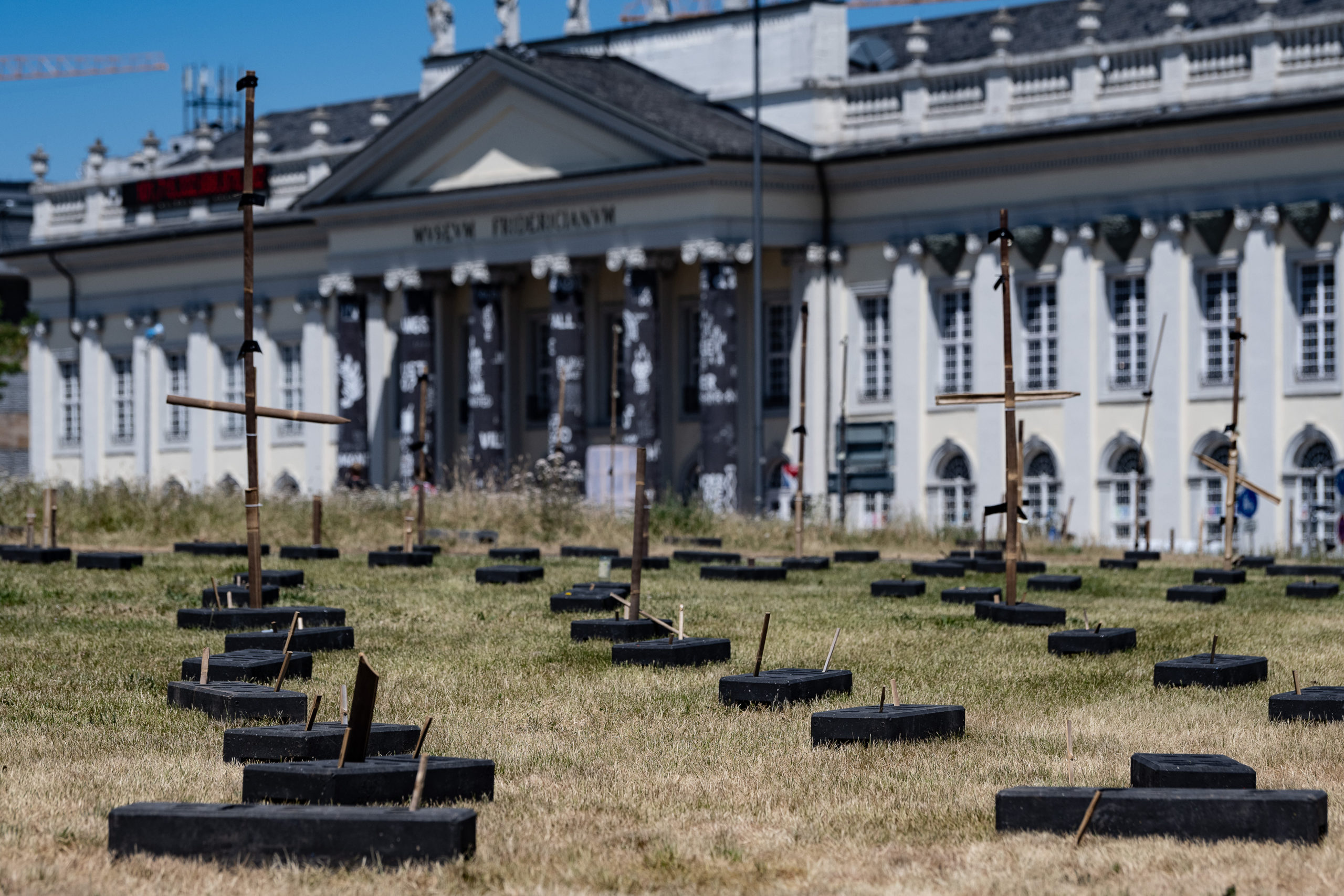 Documenta Fifteen: Propaganda statt Aufklärung | WELTKUNST