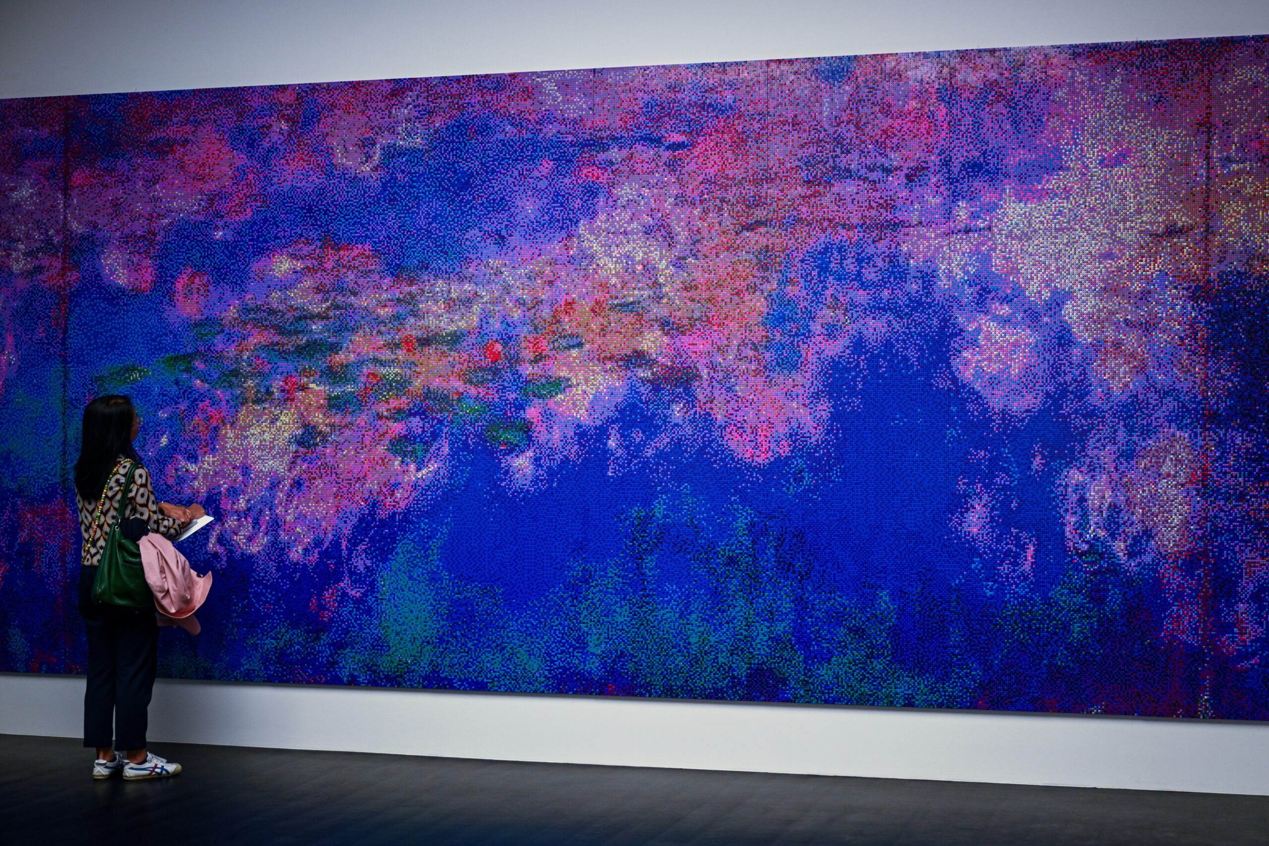 Berlin: Ai Weiwei stellt alte Werke mit Legos dar | WELTKUNST