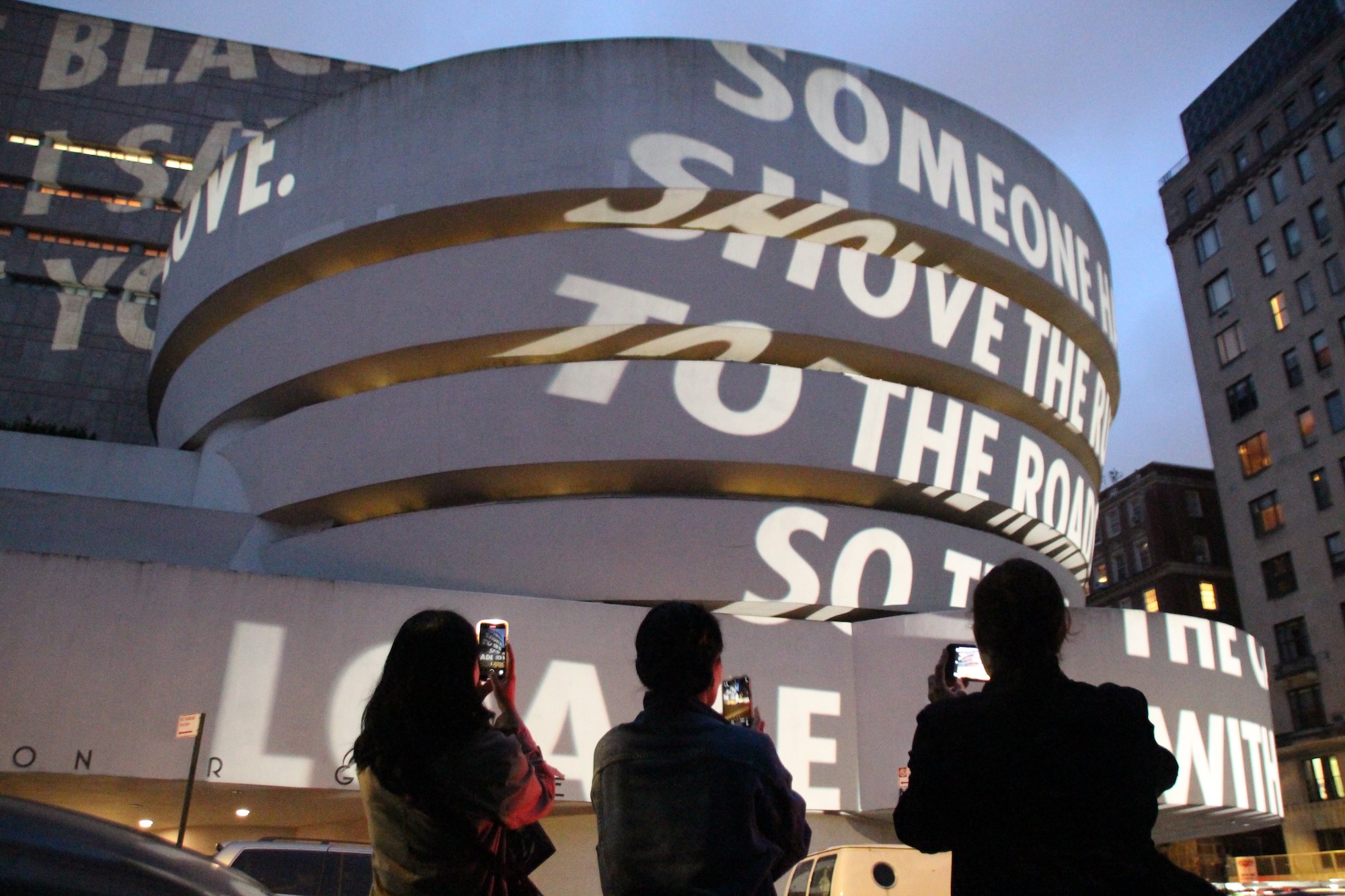 Jenny Holzer im New Yorker Guggenheim Museum | WELTKUNST